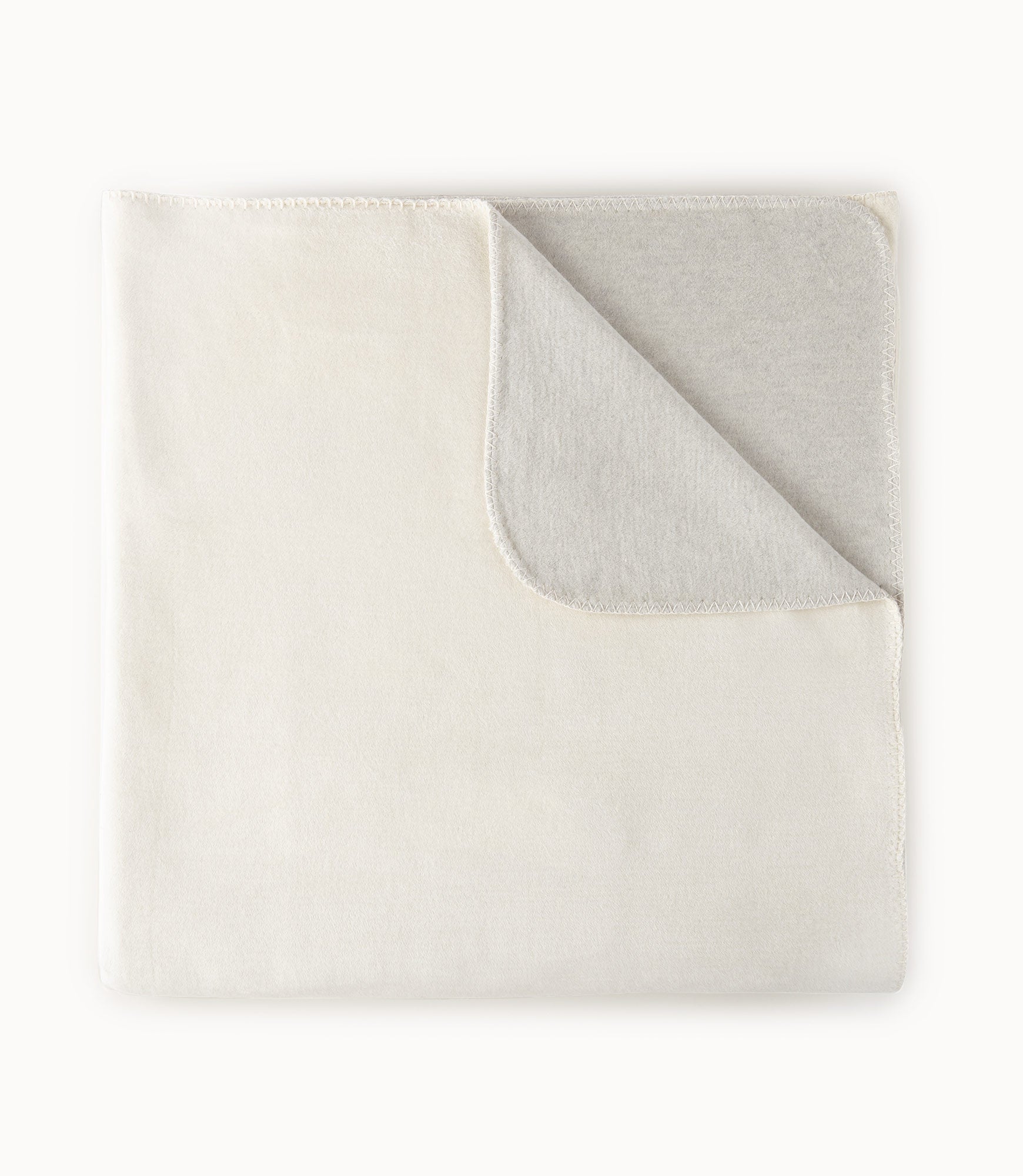 Alta - Throw - Pearl - JDOUGLAS
